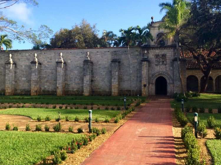 The Spanish Monastery North Miami Beach The Monastery And The Gardens